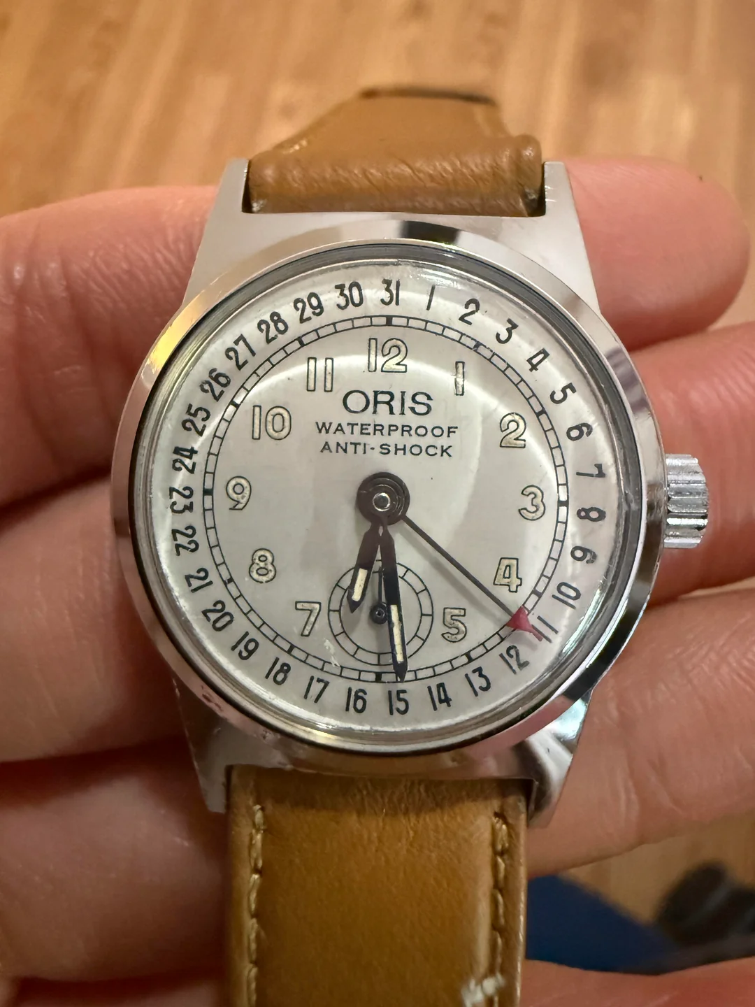 Rare Vintage Oris Pointer Date Ref. 6683 - $360