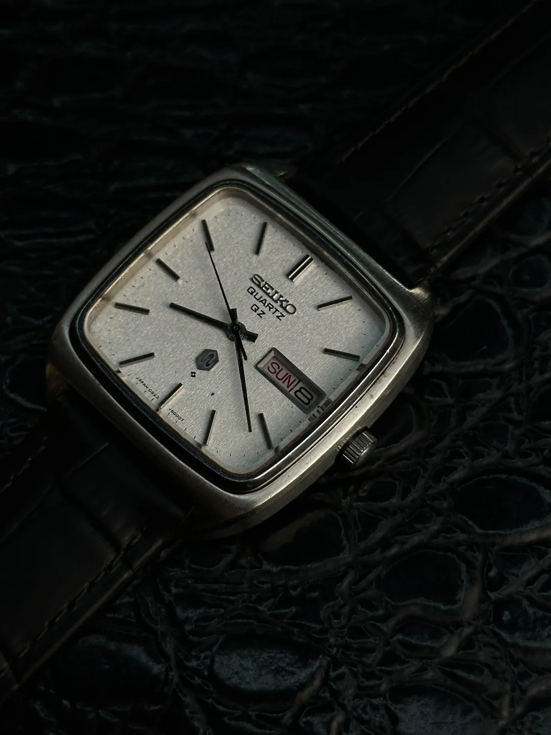 Vintage Seiko Quartz QZ - 0923-5000 – Frosted Dial – Triple Day Font ...