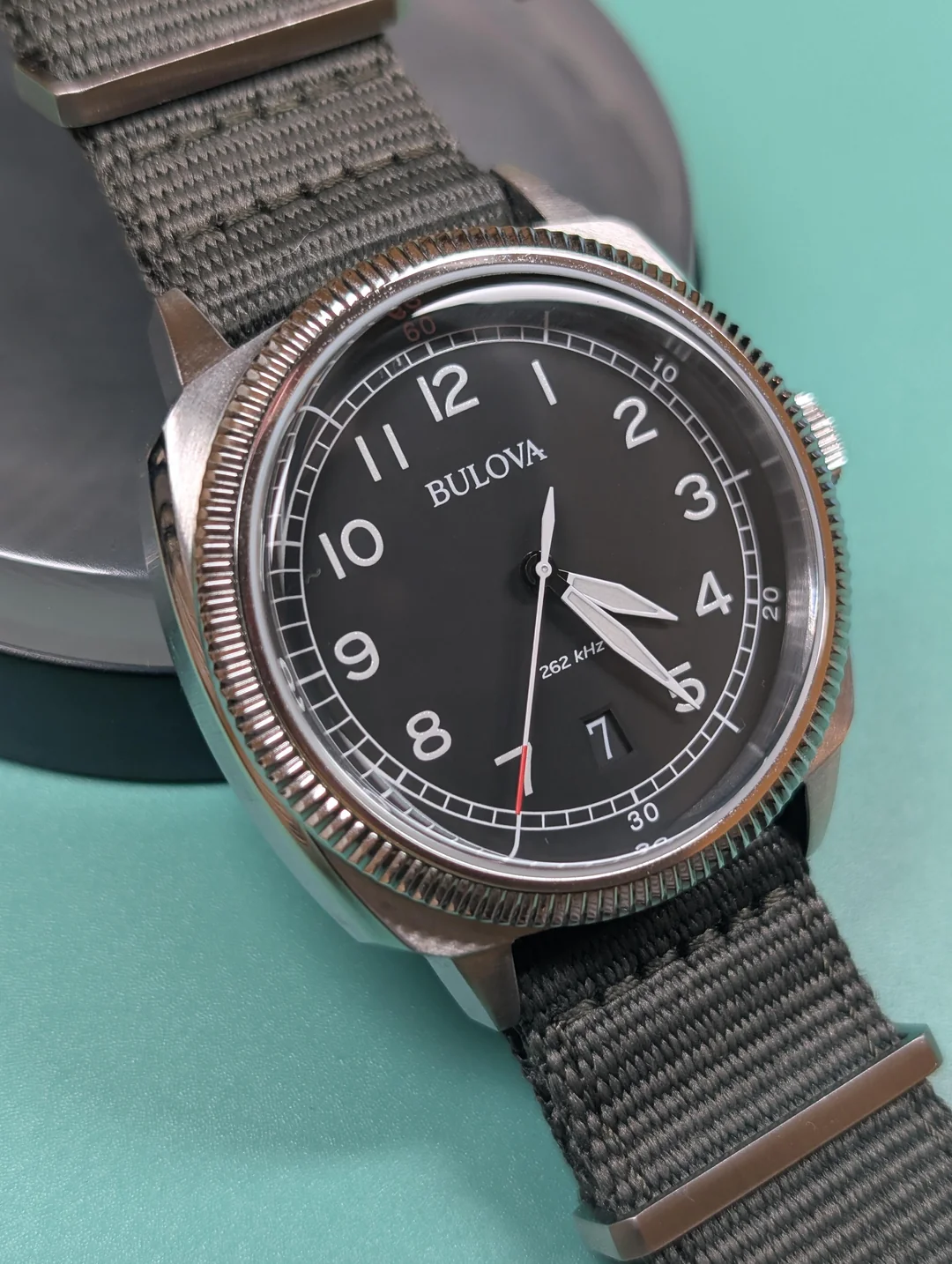 Bulova Military UHF 96B229