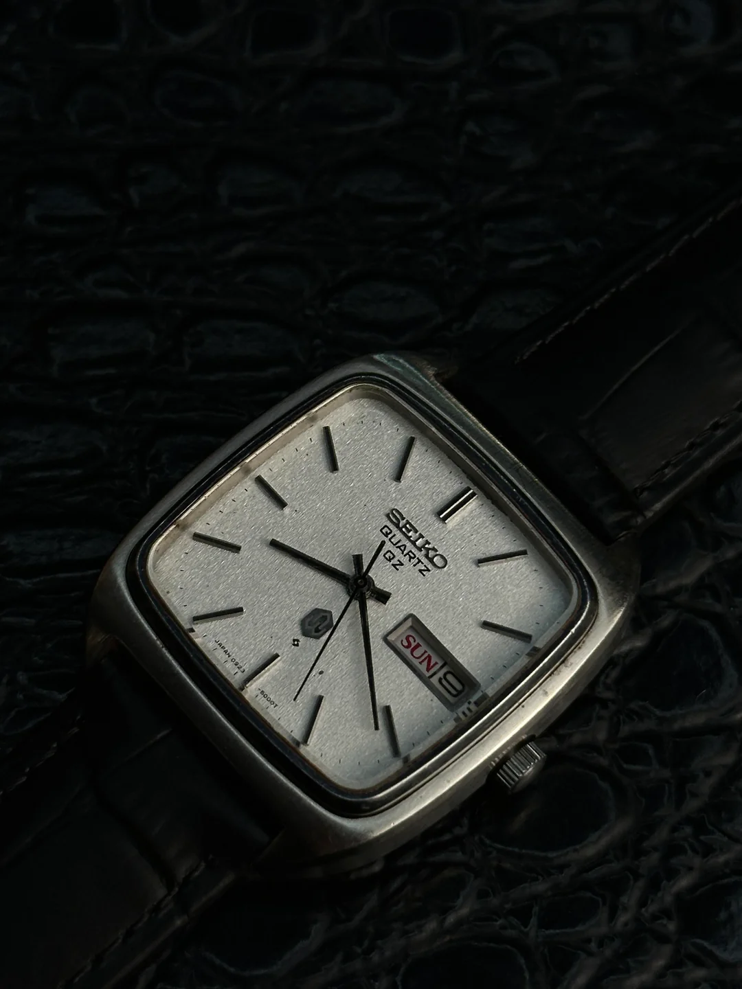 Vintage Seiko Quartz QZ - 0923-5000 – Frosted Dial – Triple Day Font ...